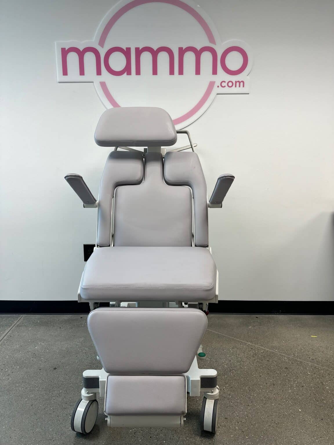 BI-FURN-0002 Akrus Standard Mammography Chair